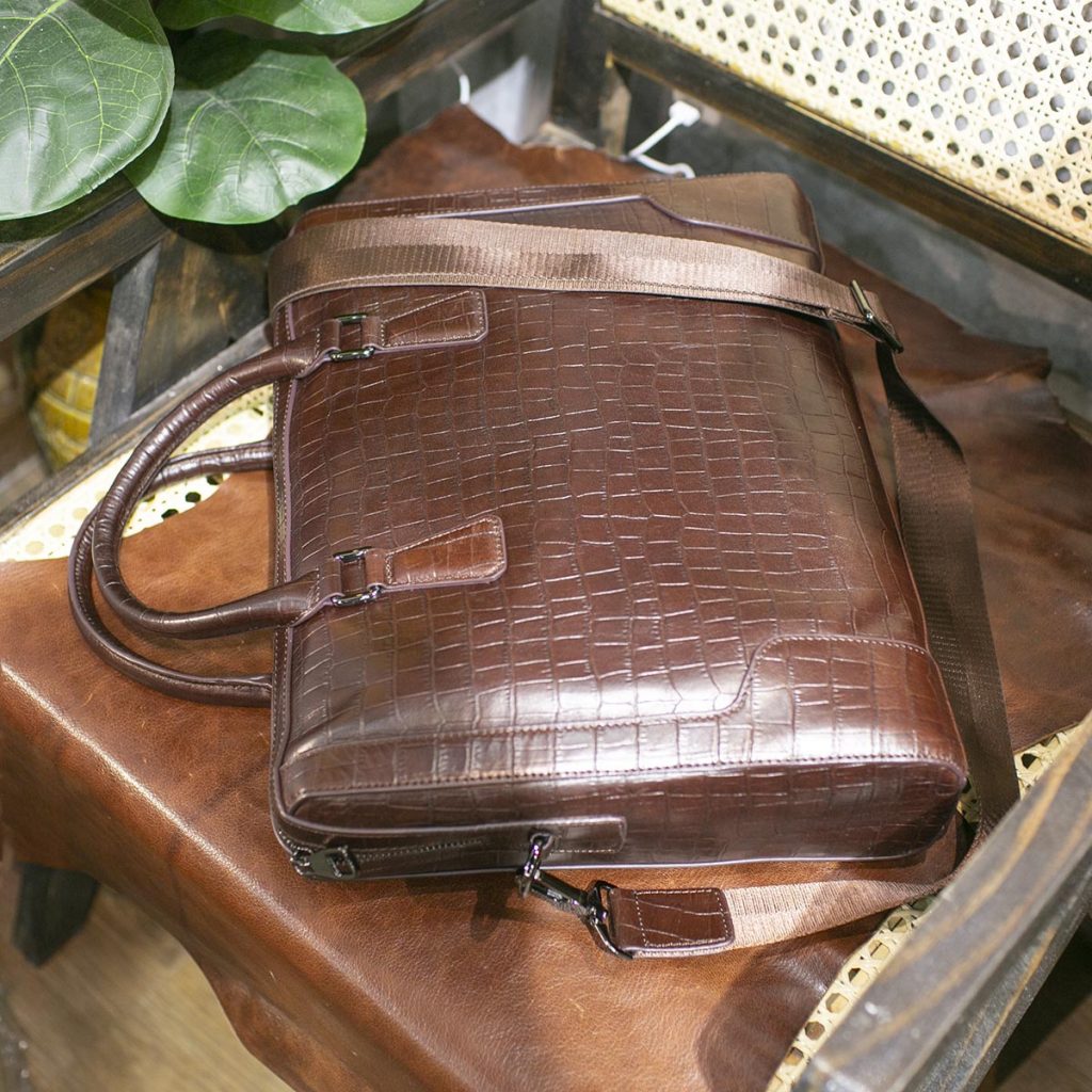 Cặp da bò vân cá sấu Gento G657 - GENTO Leather